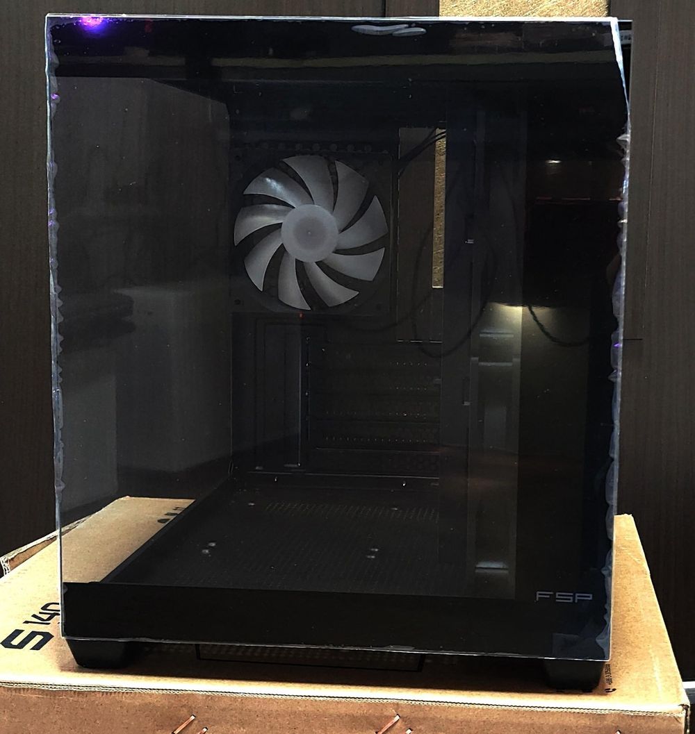 【心得】挑戰低價海景房 FSP 全漢 S140 偽ITX 機殼開箱 @電腦應用綜合討論 哈啦板 - 巴哈姆特