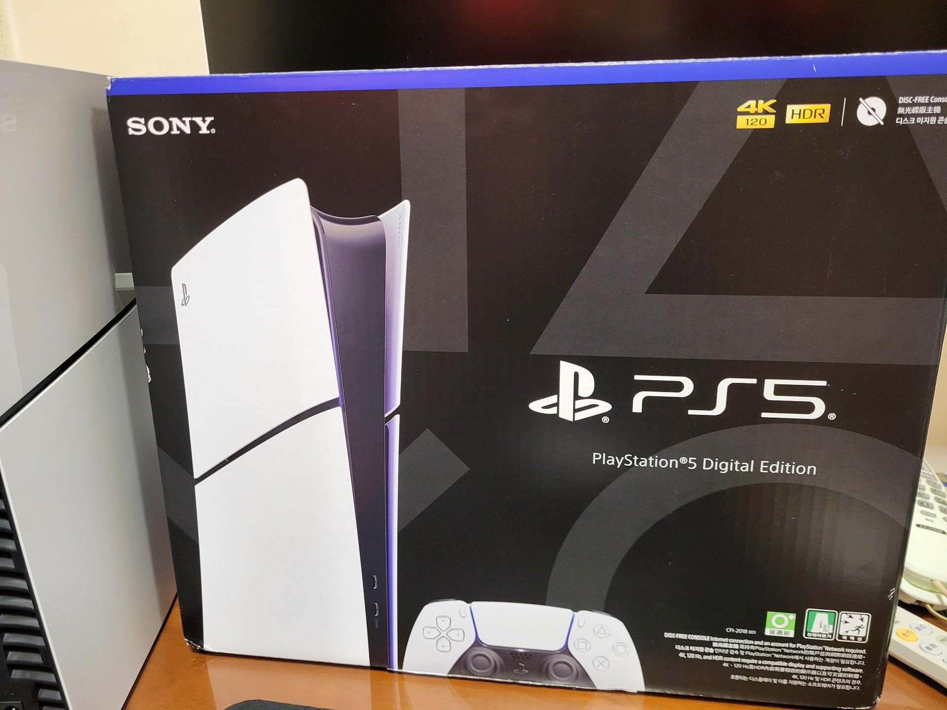 【售】PS5 Slim 數位版主機 CFI-2018B01 @ACG二手交易板 哈啦板 - 巴哈姆特