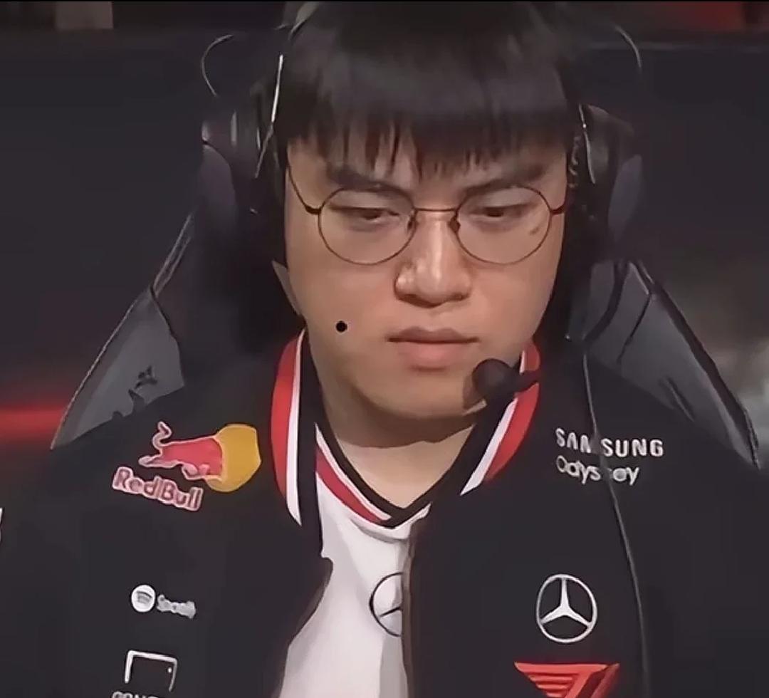 【閒聊】姑媽粉會希望姑媽繼續留在T1嗎？ @英雄聯盟 League of Legends 哈啦板 - 巴哈姆特