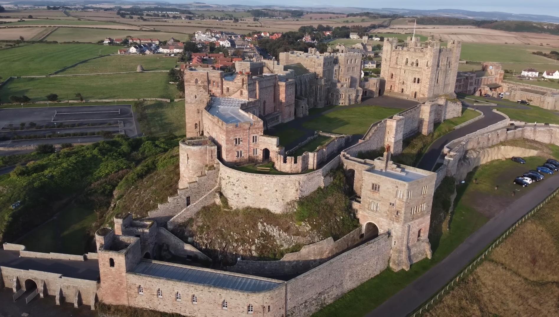 【情報】Bamburgh Castle FH4 城堡實景 @極限競速 哈啦板 - 巴哈姆特